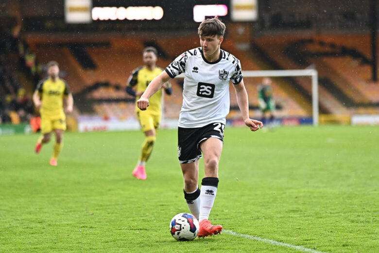 Plant makes Football League debut after recall | Salisbury And Avon ...