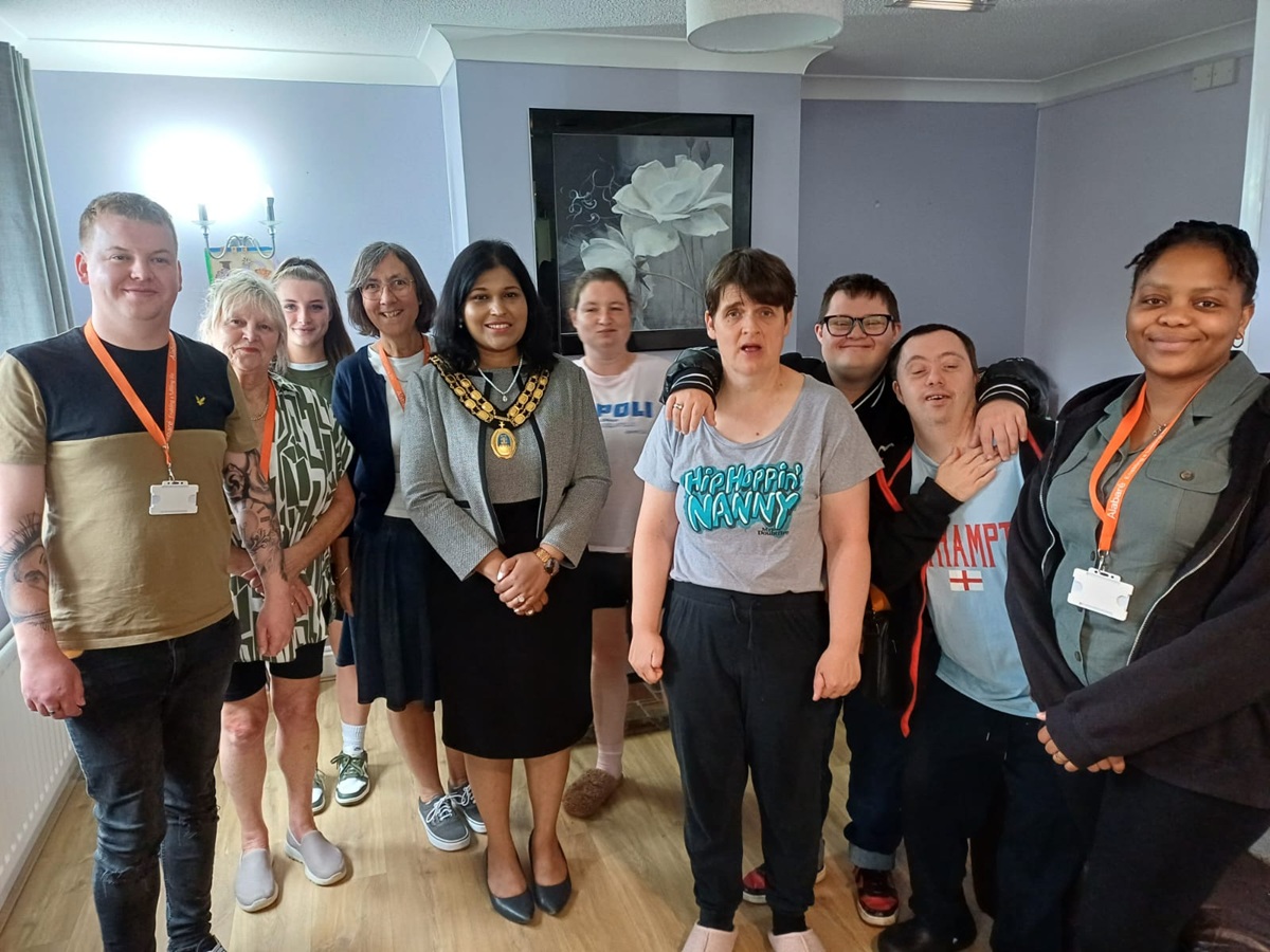 Amesbury Mayor learns how homeless charity is making a real difference | Salisbury And Avon | In ...